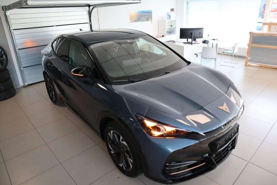 Zils Cupra Tavascan 2025 Kauņa, ar dzinēja tilpumu 0.00 L un nobraukumu 14 tūkst. km par 41500 €, foto 3 vietnē AUTOMOTO.COM.LV