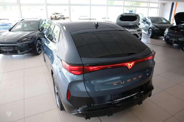 Zils Cupra Tavascan 2025 Kauņa, ar dzinēja tilpumu 0.00 L un nobraukumu 14 tūkst. km par 41500 €, foto 5 vietnē AUTOMOTO.COM.LV