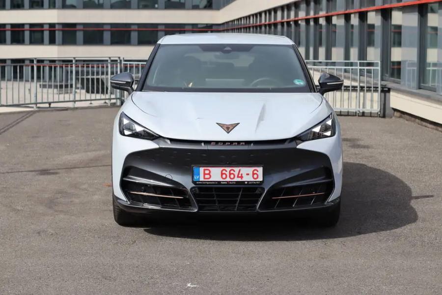 Cupra Tavascan 2025 в Рига, объемом двигателя 0.00 л и пробегом 2 тыс. км за 40980 €, фото 3 на AUTOMOTO.COM.LV