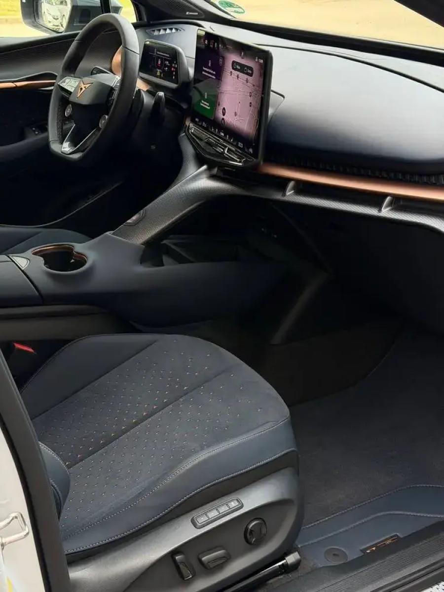 Cupra Tavascan 2025 в Рига, объемом двигателя 0.00 л и пробегом 2 тыс. км за 40980 €, фото 11 на AUTOMOTO.COM.LV