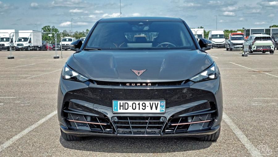 Cupra Tavascan 2025 Viļņa, ar dzinēja tilpumu 0.00 L un nobraukumu 8 tūkst. km par 40700 €, foto 7 vietnē AUTOMOTO.COM.LV