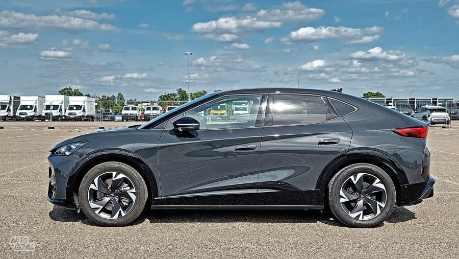 Cupra Tavascan 2025 Viļņa, ar dzinēja tilpumu 0.00 L un nobraukumu 8 tūkst. km par 40700 €, foto 10 vietnē AUTOMOTO.COM.LV