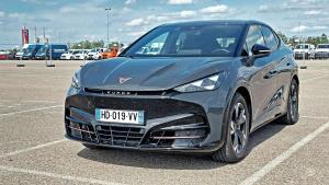 Pelēks Cupra Tavascan 2025 Viļņa, ar dzinēja tilpumu 0.00 L un nobraukumu 8 tūkst. km par 40700 €, foto 3 vietnē AUTOMOTO.COM.LV