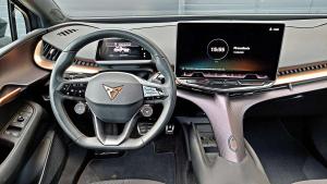 Pelēks Cupra Tavascan 2025 Viļņa, ar dzinēja tilpumu 0.00 L un nobraukumu 8 tūkst. km par 40700 €, foto 18 vietnē AUTOMOTO.COM.LV