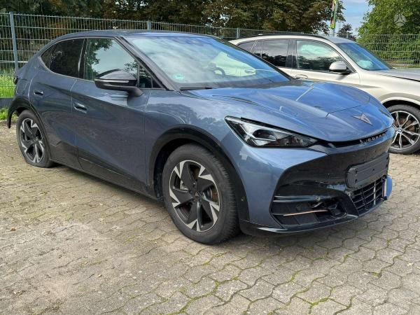 Серый Cupra Tavascan 2025 в Каунас, объемом двигателя 0.00 л и пробегом 25 тыс. км за 23900 €, фото 1 на AUTOMOTO.COM.LV