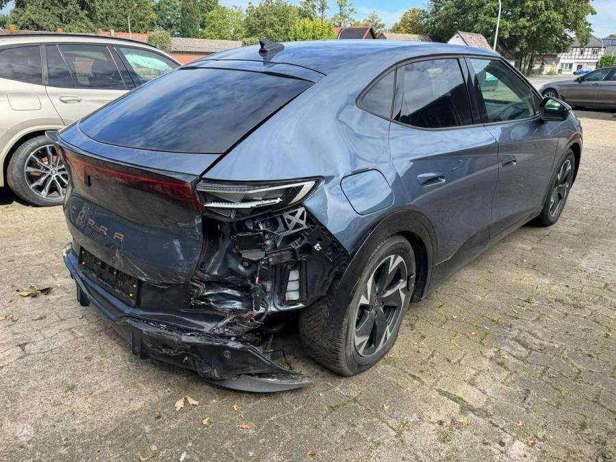 Серый Cupra Tavascan 2025 в Каунас, объемом двигателя 0.00 л и пробегом 25 тыс. км за 23900 €, фото 8 на AUTOMOTO.COM.LV