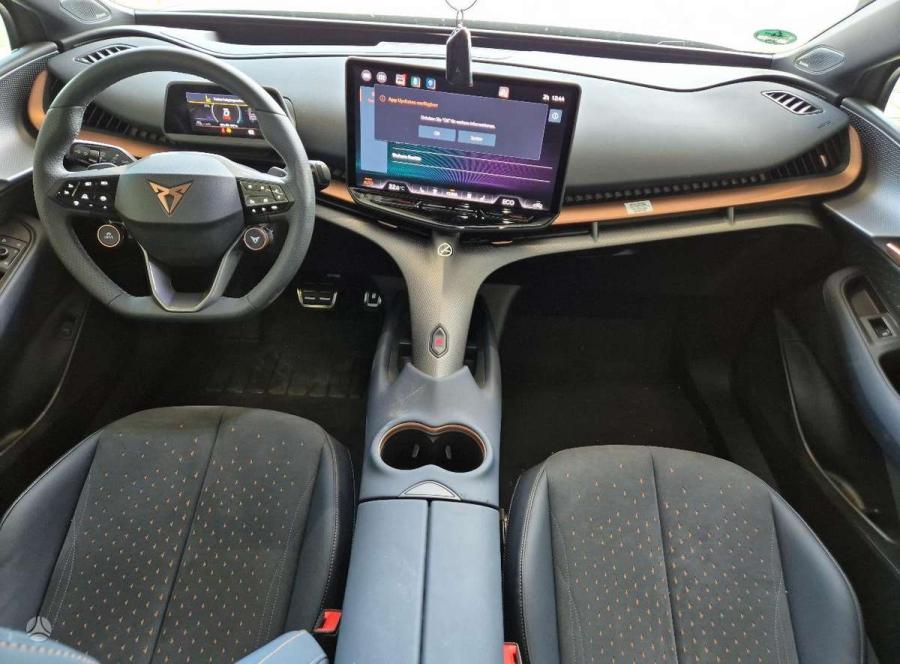 Pelēks Cupra Tavascan 2026 Klaipėda, ar dzinēja tilpumu 0.00 L un nobraukumu 4 tūkst. km par 11300 €, foto 6 vietnē AUTOMOTO.COM.LV