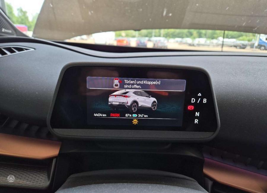 Pelēks Cupra Tavascan 2026 Klaipėda, ar dzinēja tilpumu 0.00 L un nobraukumu 4 tūkst. km par 11300 €, foto 8 vietnē AUTOMOTO.COM.LV
