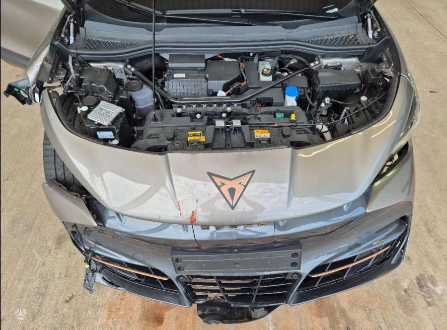 Pelēks Cupra Tavascan 2026 Klaipėda, ar dzinēja tilpumu 0.00 L un nobraukumu 4 tūkst. km par 11300 €, foto 11 vietnē AUTOMOTO.COM.LV