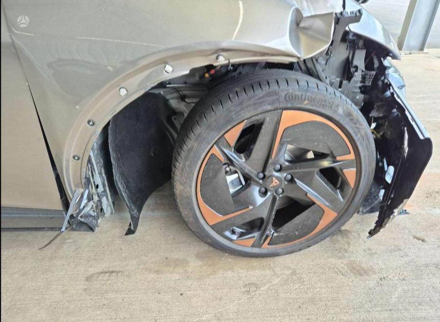 Pelēks Cupra Tavascan 2026 Klaipėda, ar dzinēja tilpumu 0.00 L un nobraukumu 4 tūkst. km par 11300 €, foto 15 vietnē AUTOMOTO.COM.LV