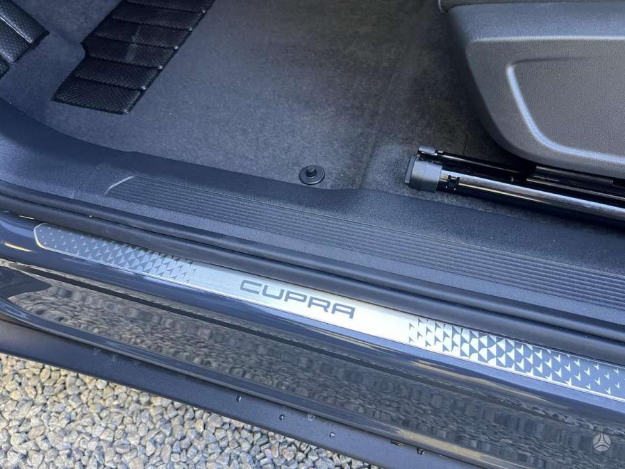 Серый Cupra Tavascan 2015 в Каунас, объемом двигателя 0.00 л и пробегом 18 тыс. км за 24750 €, фото 44 на AUTOMOTO.COM.LV