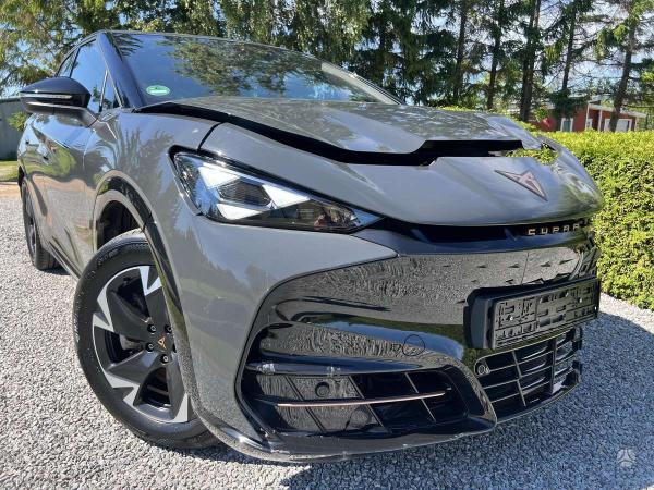 Grey Cupra Tavascan 2025 in Kaunas, with an engine capacity of 0.00 L and mileage of 18 thousand km for 24750 €, photo 1 on AUTOMOTO.COM.LV