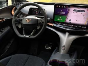 Белый Cupra Tavascan 2025 в Рига, объемом двигателя 0.00 л и пробегом 2 тыс. км за 40980 €, фото 16 на AUTOMOTO.COM.LV
