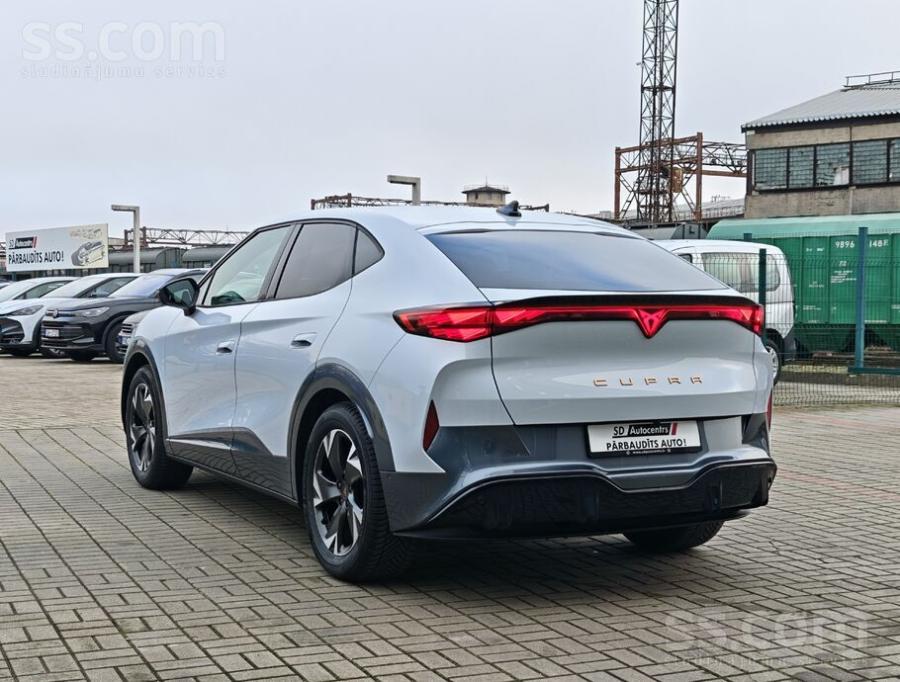 Белый Cupra Tavascan 2025 в Лиепая, объемом двигателя 0.00 л и пробегом 0 тыс. км за 45270 €, фото 3 на AUTOMOTO.COM.LV