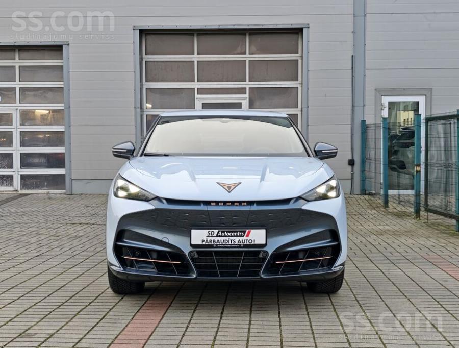 Белый Cupra Tavascan 2025 в Лиепая, объемом двигателя 0.00 л и пробегом 0 тыс. км за 45270 €, фото 8 на AUTOMOTO.COM.LV