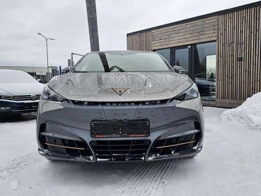 Dzeltens Cupra Tavascan 2024 Viļņa, ar dzinēja tilpumu 0.00 L un nobraukumu 21 tūkst. km par 42000 €, foto 3 vietnē AUTOMOTO.COM.LV