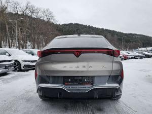 Dzeltens Cupra Tavascan 2024 Viļņa, ar dzinēja tilpumu 0.00 L un nobraukumu 21 tūkst. km par 42000 €, foto 6 vietnē AUTOMOTO.COM.LV