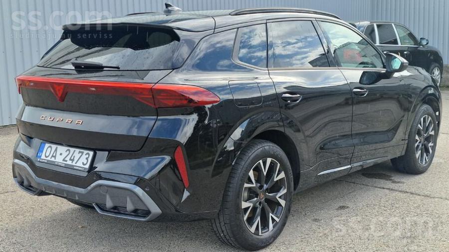 Melns Cupra Terramar 2024 Rīga, ar dzinēja tilpumu 1.50 L un nobraukumu 19 tūkst. km par 31500 €, foto 5 vietnē AUTOMOTO.COM.LV