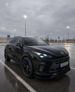 Melns Cupra Terramar 2025 Mažeikiai, ar dzinēja tilpumu 1.98 L un nobraukumu 3 tūkst. km par 43900 €, foto 3 vietnē AUTOMOTO.COM.LV