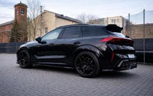 Melns Cupra Terramar 2025 Mažeikiai, ar dzinēja tilpumu 1.98 L un nobraukumu 3 tūkst. km par 43900 €, foto 10 vietnē AUTOMOTO.COM.LV