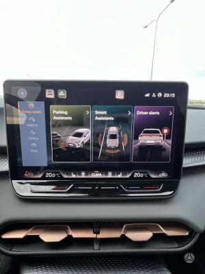Melns Cupra Terramar 2025 Viļņa, ar dzinēja tilpumu 1.98 L un nobraukumu 12 tūkst. km par 40900 €, foto 7 vietnē AUTOMOTO.COM.LV