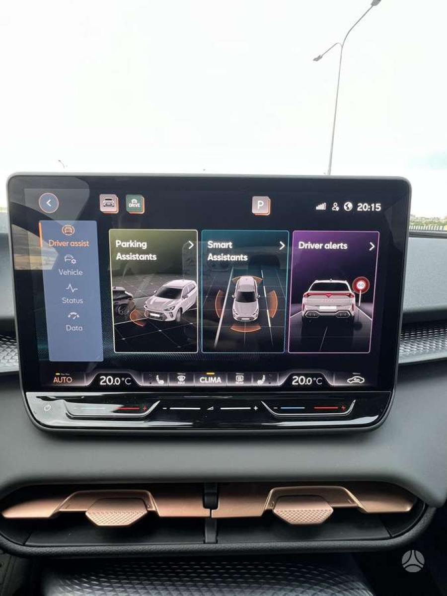 Melns Cupra Terramar 2025 Viļņa, ar dzinēja tilpumu 1.98 L un nobraukumu 12 tūkst. km par 40900 €, foto 7 vietnē AUTOMOTO.COM.LV