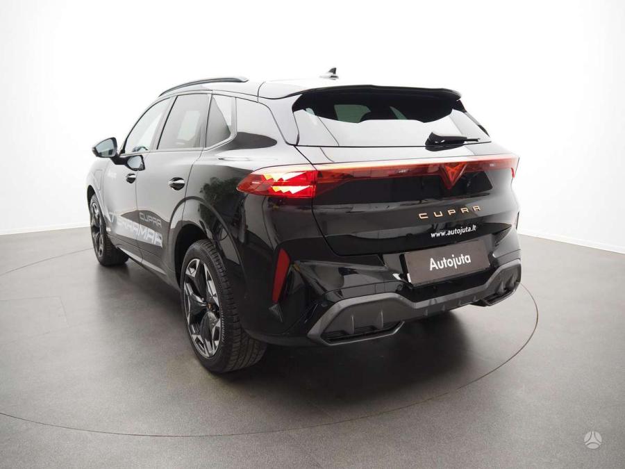 Черный Cupra Terramar 2025 в Вильнюс, объемом двигателя 1.50 л и пробегом 16 тыс. км за 43900 €, фото 7 на AUTOMOTO.COM.LV