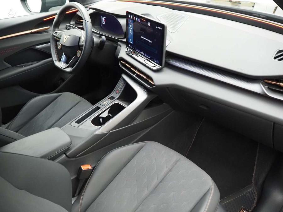 Черный Cupra Terramar 2025 в Вильнюс, объемом двигателя 1.50 л и пробегом 16 тыс. км за 43900 €, фото 10 на AUTOMOTO.COM.LV