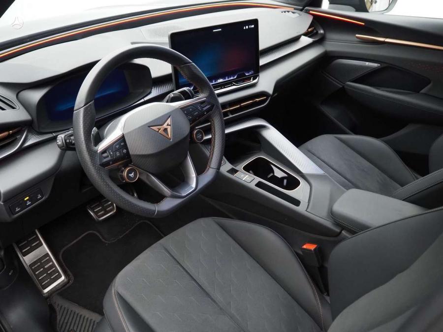 Черный Cupra Terramar 2025 в Вильнюс, объемом двигателя 1.50 л и пробегом 16 тыс. км за 43900 €, фото 23 на AUTOMOTO.COM.LV