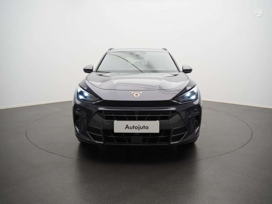 Melns Cupra Terramar 2026 Viļņa, ar dzinēja tilpumu 1.98 L un nobraukumu 5 tūkst. km par 37900 €, foto 3 vietnē AUTOMOTO.COM.LV