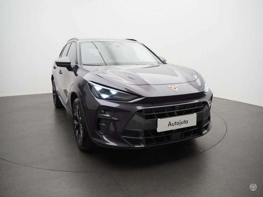 Melns Cupra Terramar 2026 Viļņa, ar dzinēja tilpumu 1.98 L un nobraukumu 5 tūkst. km par 37900 €, foto 4 vietnē AUTOMOTO.COM.LV