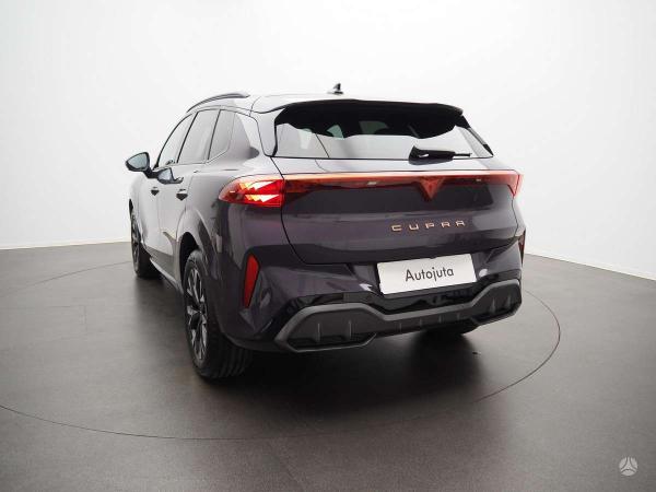 Black Cupra Terramar 2026 in Vilnius, with an engine capacity of 1.98 L and mileage of 5 thousand km for 37900 €, photo 7 on AUTOMOTO.COM.LV
