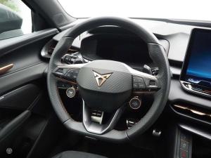 Melns Cupra Terramar 2026 Viļņa, ar dzinēja tilpumu 1.98 L un nobraukumu 5 tūkst. km par 37900 €, foto 30 vietnē AUTOMOTO.COM.LV