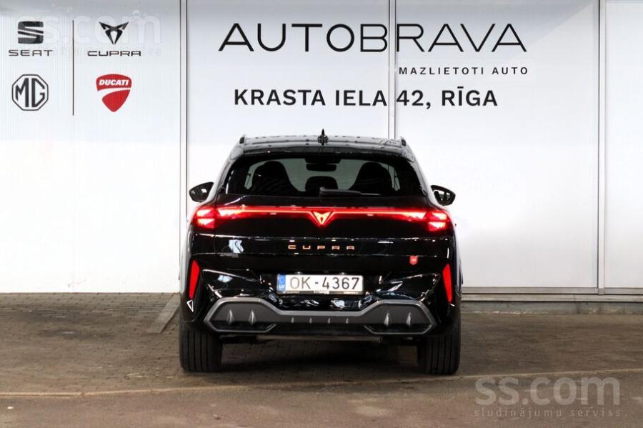 Melns Cupra Terramar 2026 Rīga, ar dzinēja tilpumu 2.00 L un nobraukumu 8 tūkst. km par 40990 €, foto 8 vietnē AUTOMOTO.COM.LV