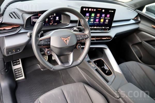 Melns Cupra Terramar 2026 Rīga, ar dzinēja tilpumu 2.00 L un nobraukumu 8 tūkst. km par 40990 €, foto 10 vietnē AUTOMOTO.COM.LV