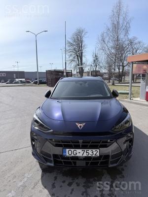 Zils Cupra Terramar 2025 Rīga, ar dzinēja tilpumu 1.50 L un nobraukumu 5 tūkst. km par 33500 €, foto 4 vietnē AUTOMOTO.COM.LV