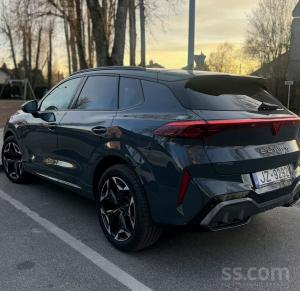 Синий Cupra Terramar 2025 в Рига, объемом двигателя 2.00 л и пробегом 18 тыс. км за 38300 €, фото 6 на AUTOMOTO.COM.LV