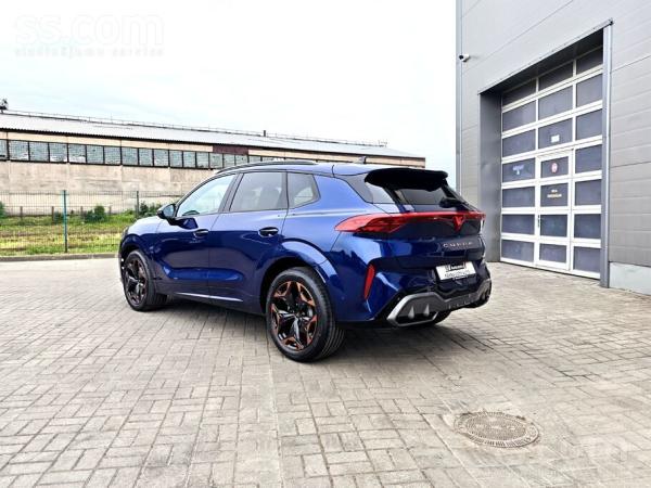 Zils Cupra Terramar 2025 Liepāja, ar dzinēja tilpumu 1.50 L un nobraukumu 11 tūkst. km par 36500 €, foto 3 vietnē AUTOMOTO.COM.LV