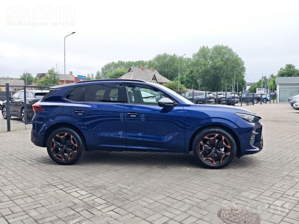 Zils Cupra Terramar 2025 Liepāja, ar dzinēja tilpumu 1.50 L un nobraukumu 11 tūkst. km par 36500 €, foto 6 vietnē AUTOMOTO.COM.LV