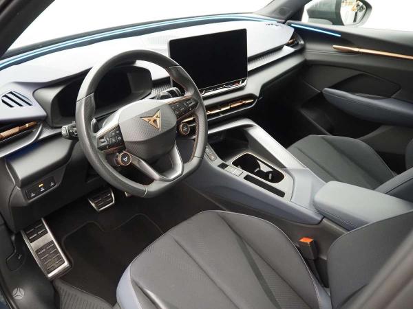 Cupra Terramar 2025 in Vilnius on AUTOMOTO.COM.LV Blue Cupra Terramar 2025 in Vilnius, with an engine capacity of 1.50 L and mileage of 45 thousand km for 29900 €, photo 10 on AUTOMOTO.COM.LV