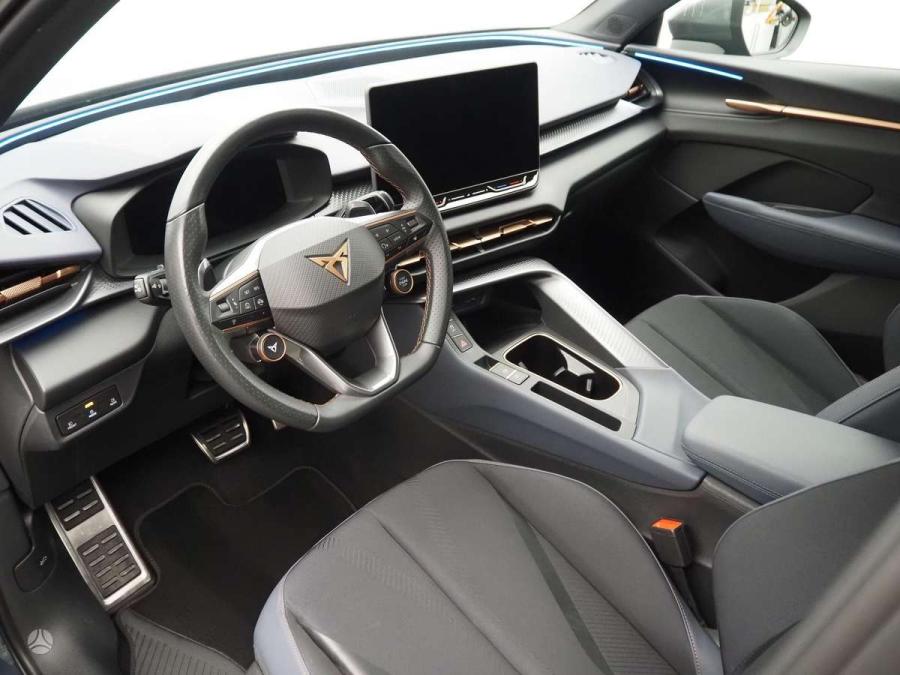 Zils Cupra Terramar 2025 Viļņa, ar dzinēja tilpumu 1.50 L un nobraukumu 45 tūkst. km par 29900 €, foto 10 vietnē AUTOMOTO.COM.LV