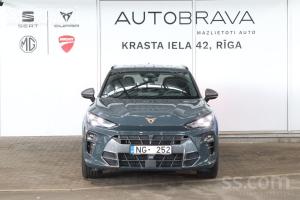 Zils Cupra Terramar 2026 Rīga, ar dzinēja tilpumu 1.50 L un nobraukumu 5 tūkst. km par 36990 €, foto 3 vietnē AUTOMOTO.COM.LV