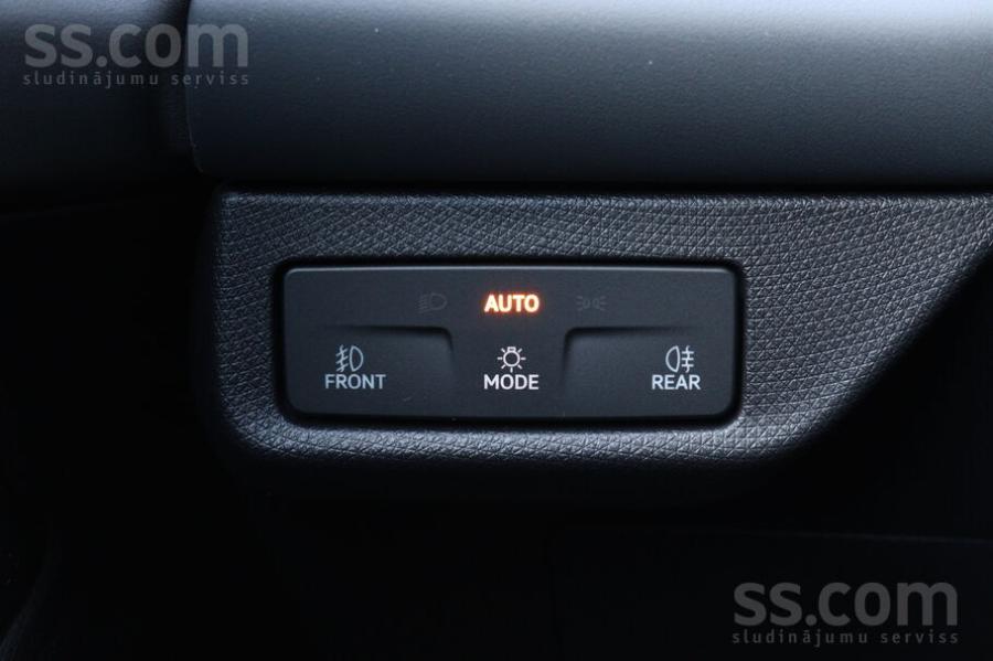 Zils Cupra Terramar 2026 Rīga, ar dzinēja tilpumu 1.50 L un nobraukumu 5 tūkst. km par 36990 €, foto 24 vietnē AUTOMOTO.COM.LV