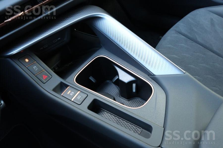 Zils Cupra Terramar 2026 Rīga, ar dzinēja tilpumu 1.50 L un nobraukumu 5 tūkst. km par 36990 €, foto 25 vietnē AUTOMOTO.COM.LV