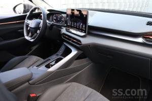Zils Cupra Terramar 2026 Rīga, ar dzinēja tilpumu 1.50 L un nobraukumu 5 tūkst. km par 36990 €, foto 30 vietnē AUTOMOTO.COM.LV
