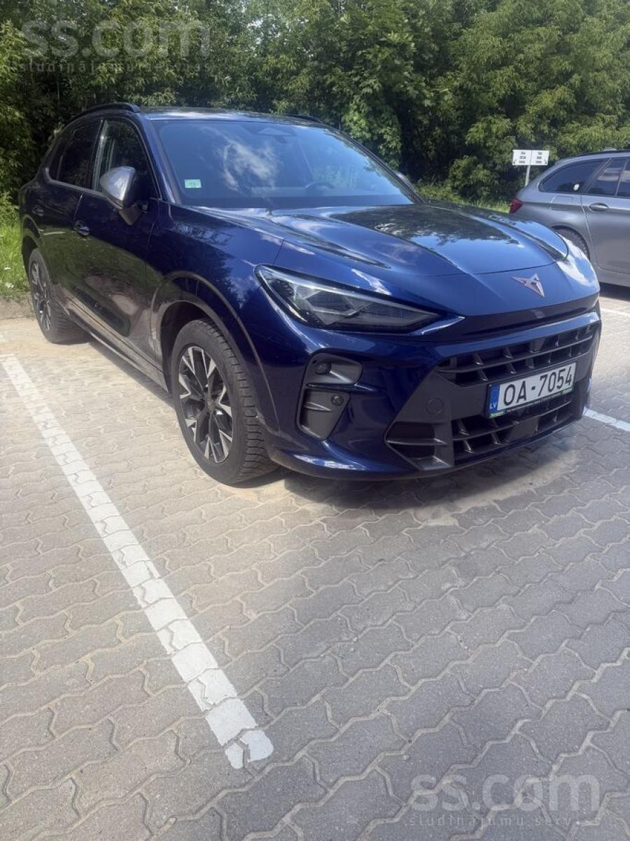 Zils Cupra Terramar 2024 Rīga, ar dzinēja tilpumu 1.50 L un nobraukumu 57 tūkst. km par 31400 €, foto 1 vietnē AUTOMOTO.COM.LV