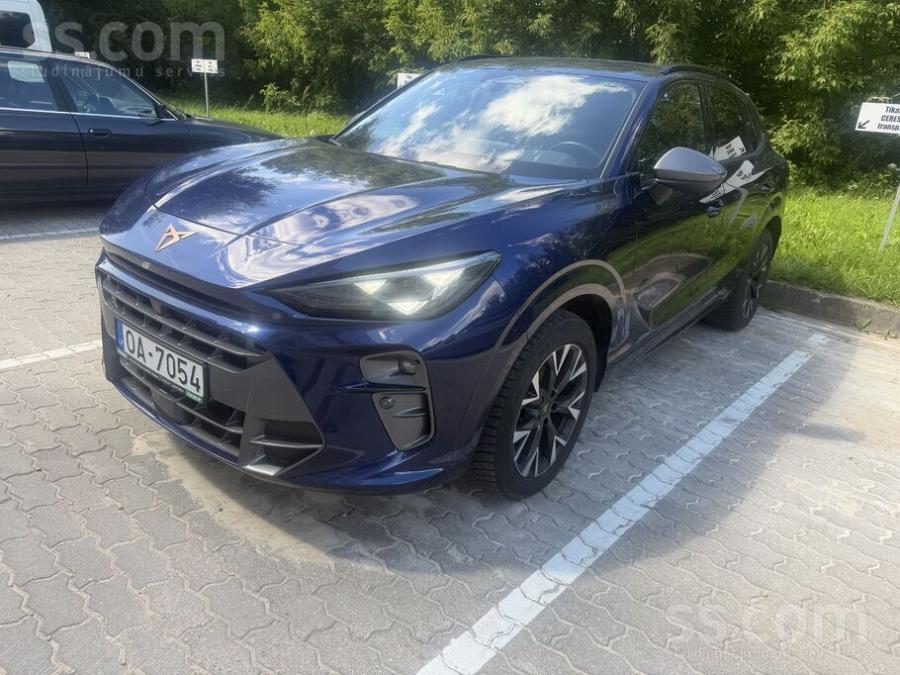 Zils Cupra Terramar 2024 Rīga, ar dzinēja tilpumu 1.50 L un nobraukumu 57 tūkst. km par 31400 €, foto 3 vietnē AUTOMOTO.COM.LV