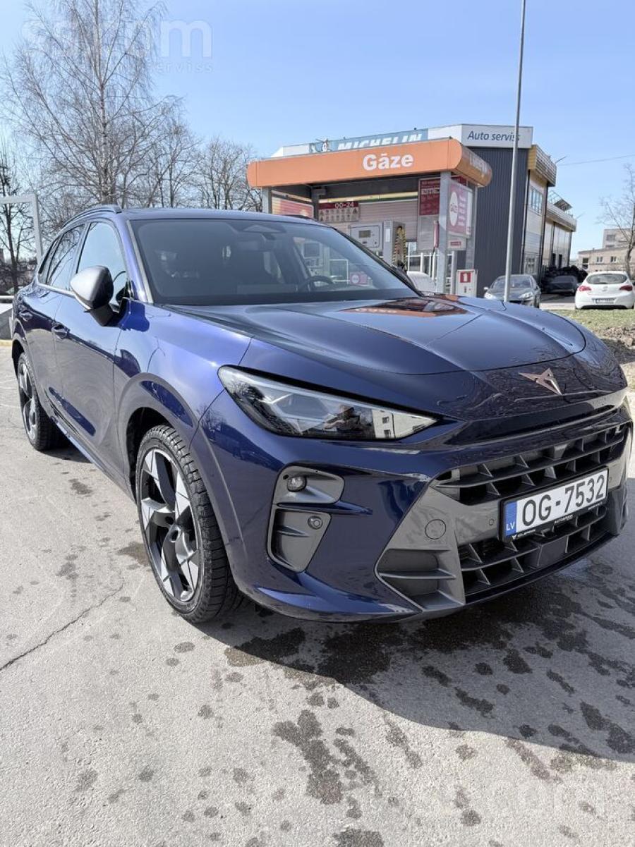 Синий Cupra Terramar 2025 в Рига, объемом двигателя 1.50 л и пробегом 7 тыс. км за 30500 €, фото 1 на AUTOMOTO.COM.LV