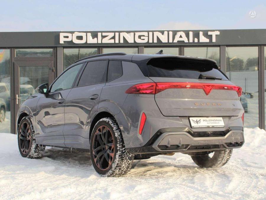 Серый Cupra Terramar 2024 в Вильнюс, объемом двигателя 1.50 л и пробегом 14 тыс. км за 34750 €, фото 5 на AUTOMOTO.COM.LV