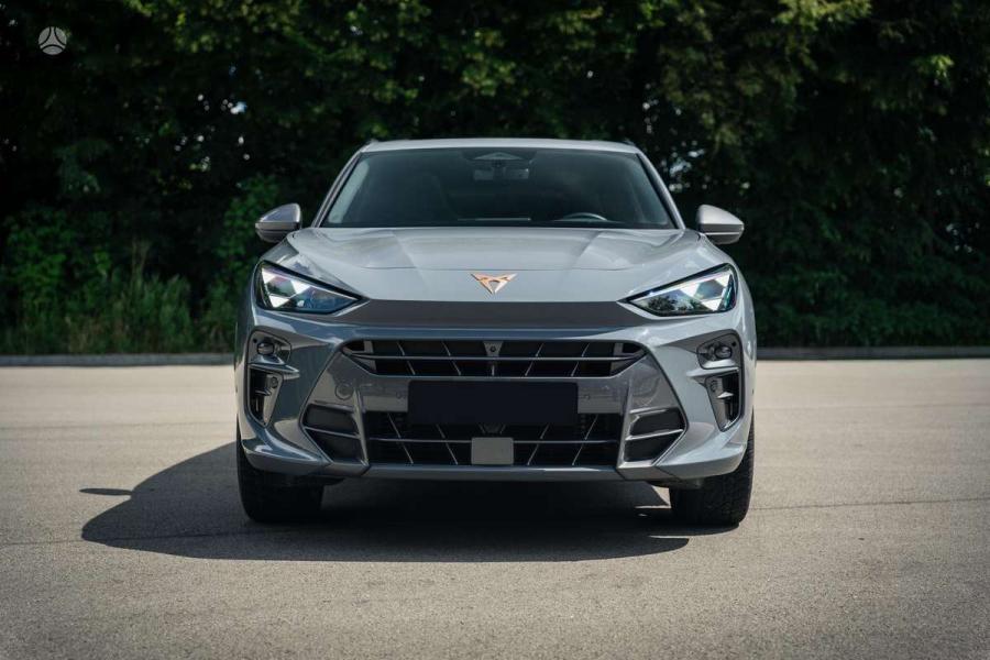 Серый Cupra Terramar 2024 в Вильнюс, объемом двигателя 1.50 л и пробегом 17 тыс. км за 33800 €, фото 5 на AUTOMOTO.COM.LV